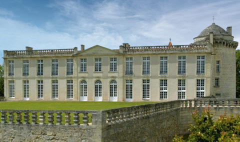 25 Most Beautiful French Chateau's of the World - WineBags.com